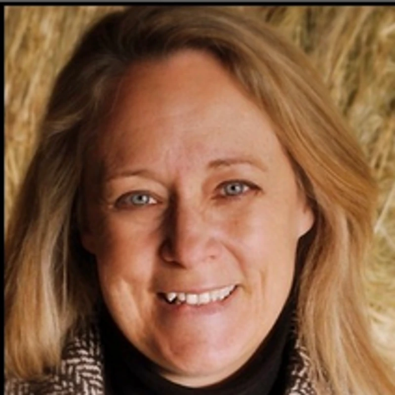 Tammy Elser - Canary Mission